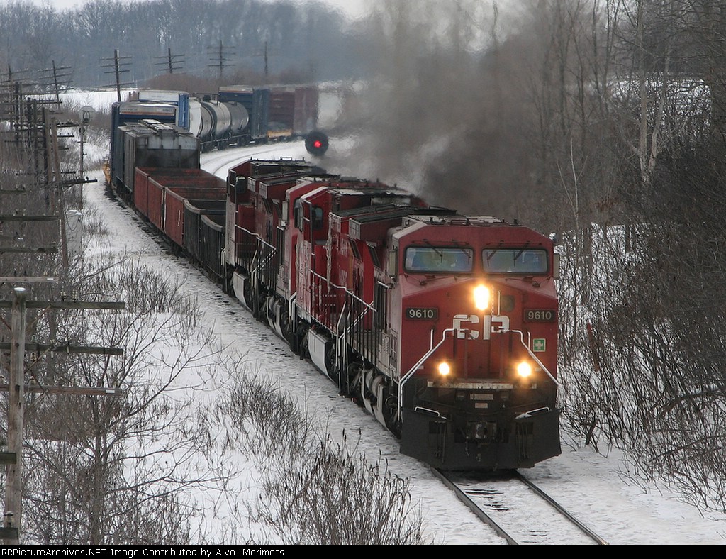 CP 9610 at Lobo Siding.